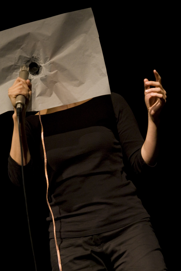 Cathy van Eck – Song No 3, histrionic electronic music | Neural